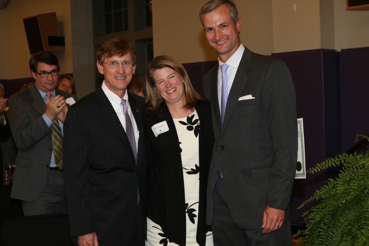 Tunnell named inaugural Zelle Chair of Fine Arts