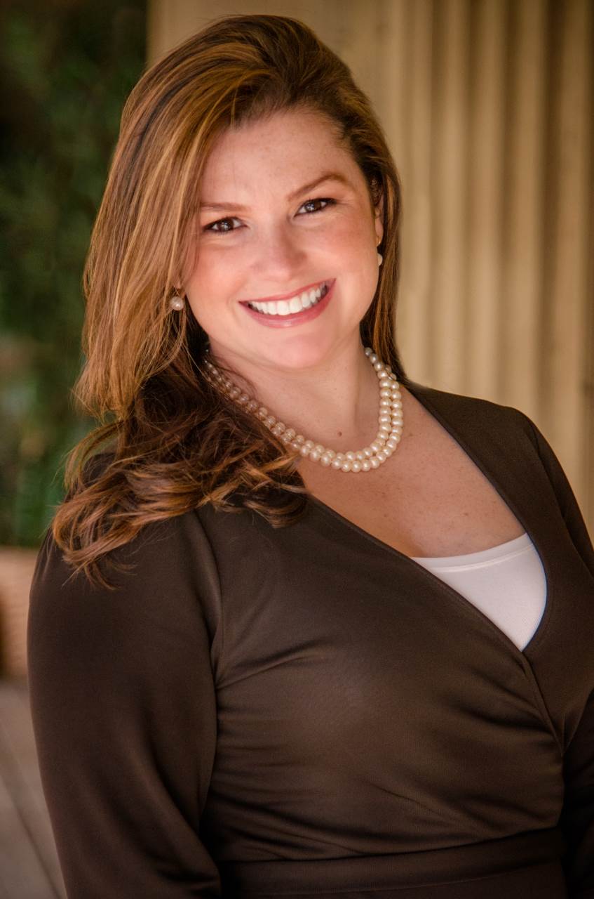 Alumni to Follow: Molly Kelly Steeves ('98, LD '12)