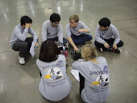 DarBots Find Success at FIRST Tech Challenge