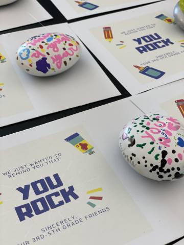 Grades 3-5 "You Rock" Art Project