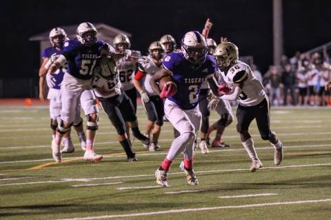 Varsity Football vs. Pepperell