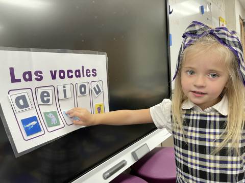 Pre-K Spanish: "Las Vocales"