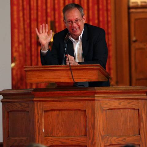 Steve Peifer Speaks at Chapel