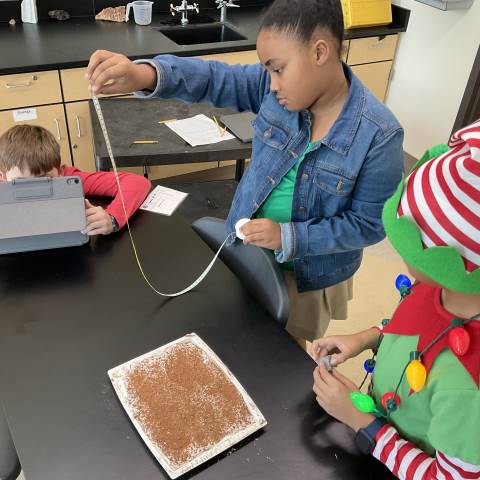 4th-Graders Explore Planetary Impact Craters