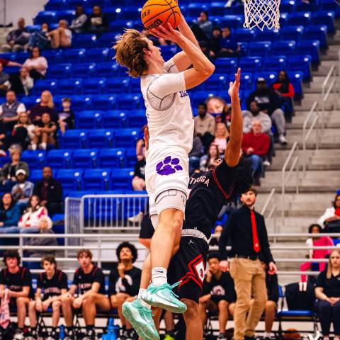 Boys' Varsity Basketball Region Championship